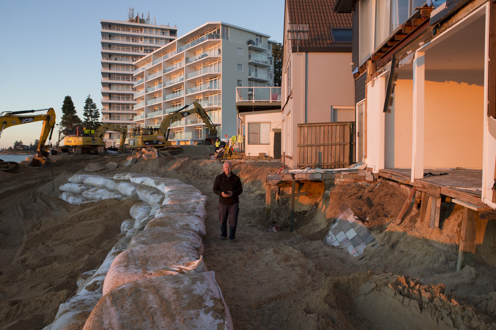 The case of the missing beach | State Library of NSW